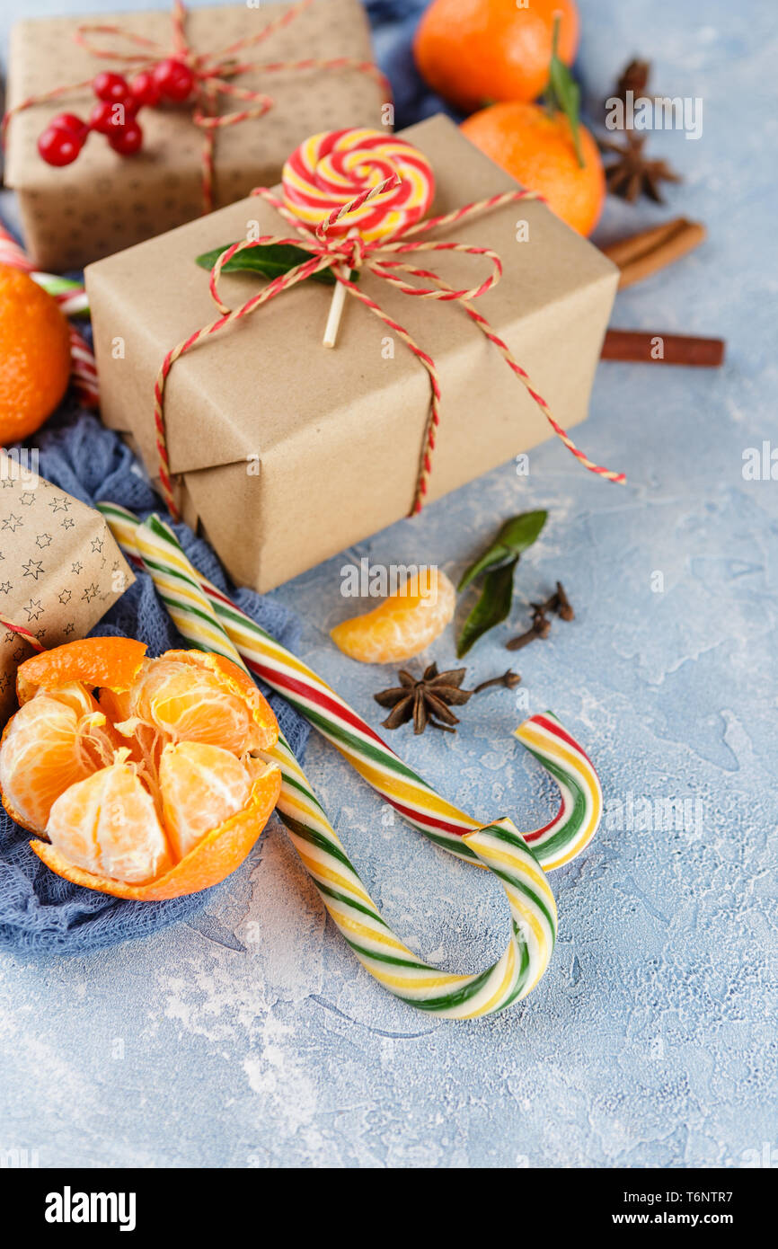 Festive tangerines hi-res stock photography and images - Alamy