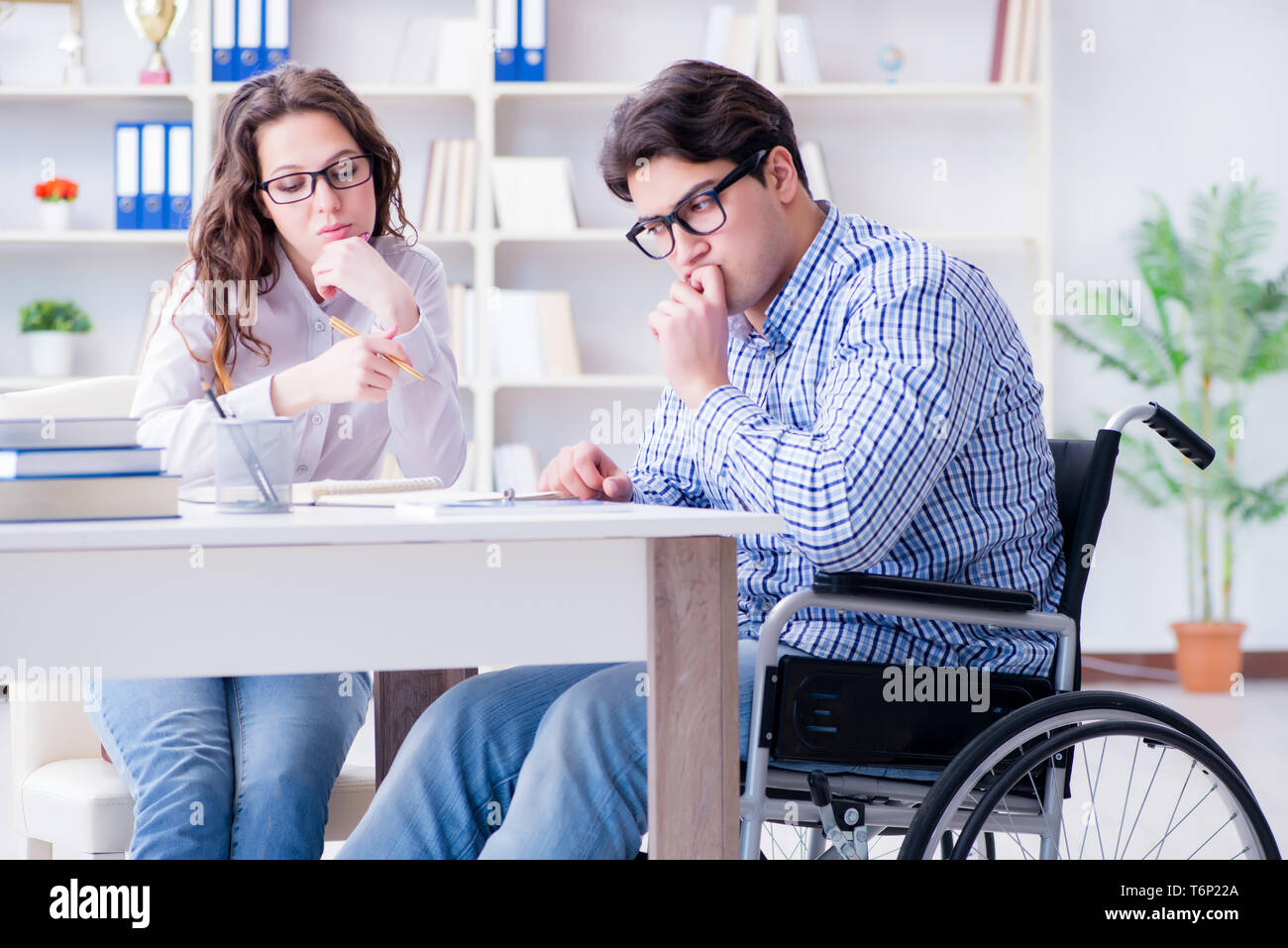 Physical disability student teacher hi-res stock photography and images ...