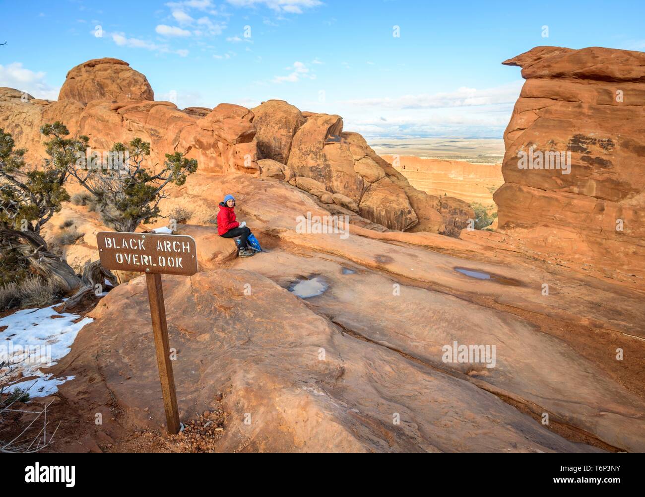 Black arch overlook hi-res stock photography and images - Alamy