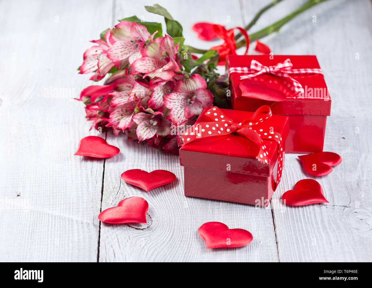 Red gift boxes Stock Photo - Alamy