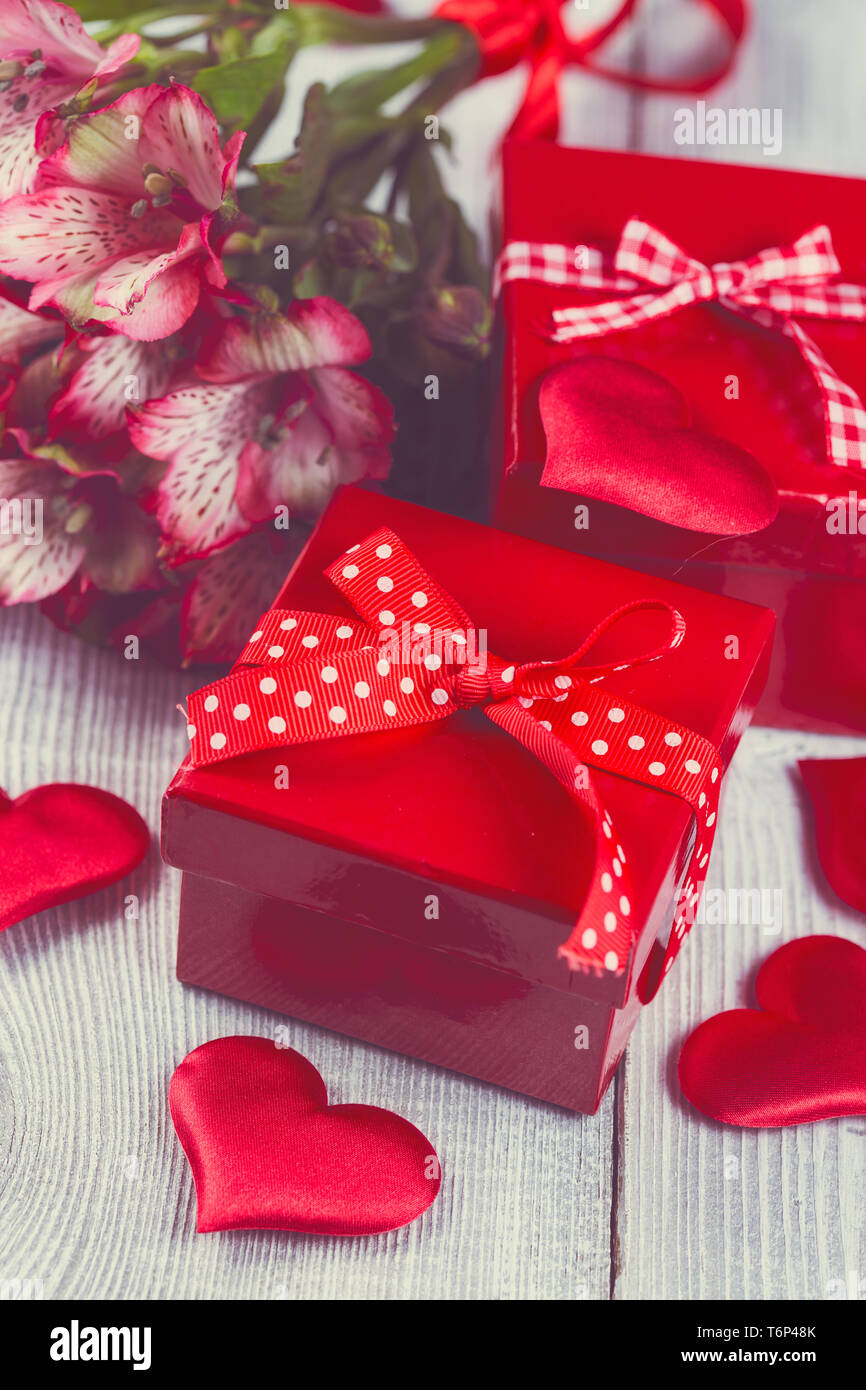 Red gift boxes Stock Photo - Alamy