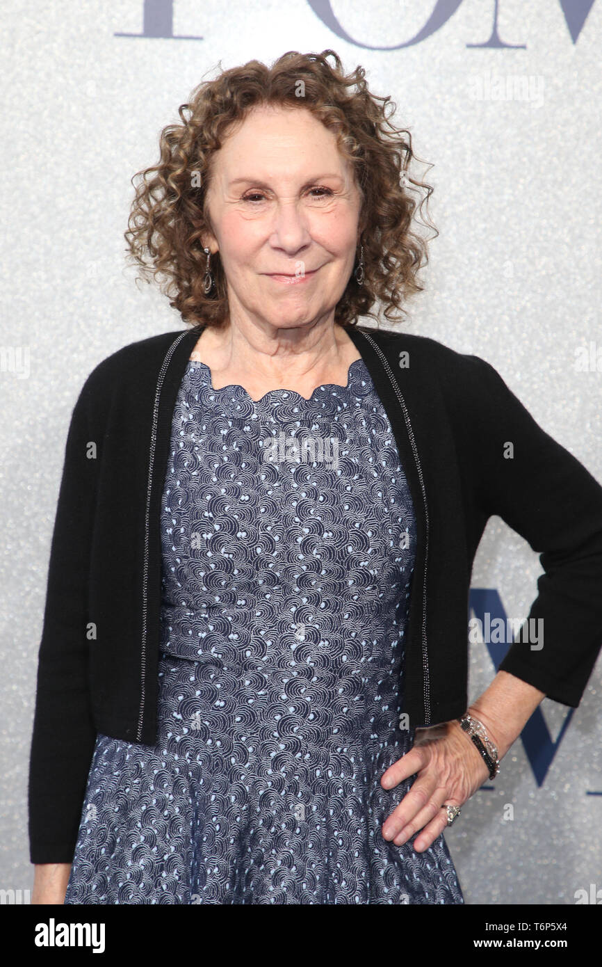 Los Angeles, Ca, USA. 1st May, 2019. Rhea Perlman at the World Premiere ...
