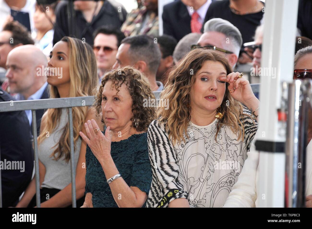 Los Angeles, CA, USA. 1st May, 2019. Rhea Perlman, Drew Barrymore at ...