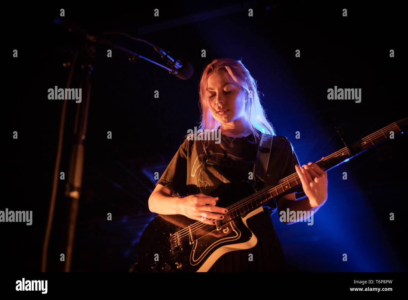 Phoebe bridgers hi-res stock photography and images - Alamy
