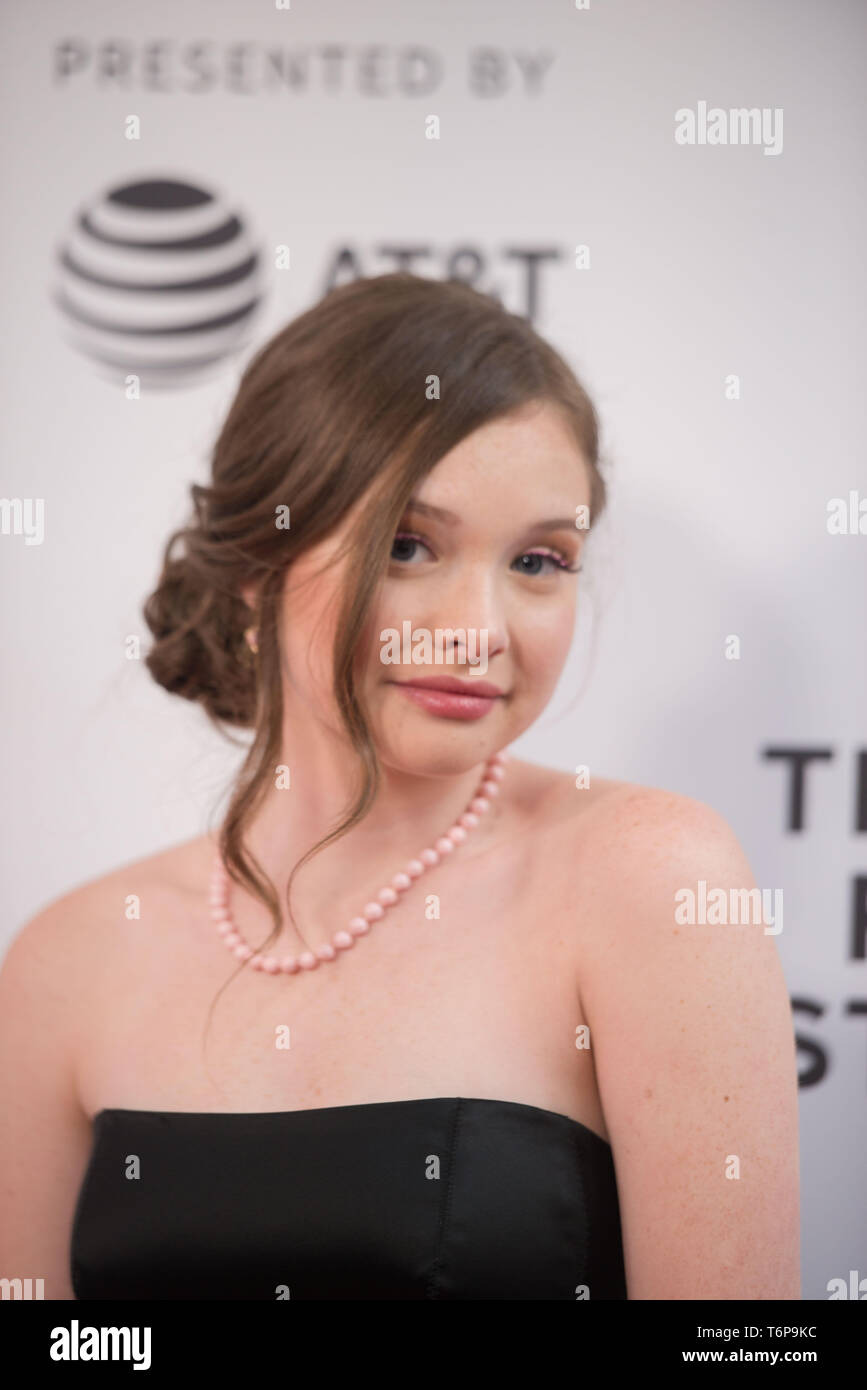 Zoe colletti hi-res stock photography and images - Alamy