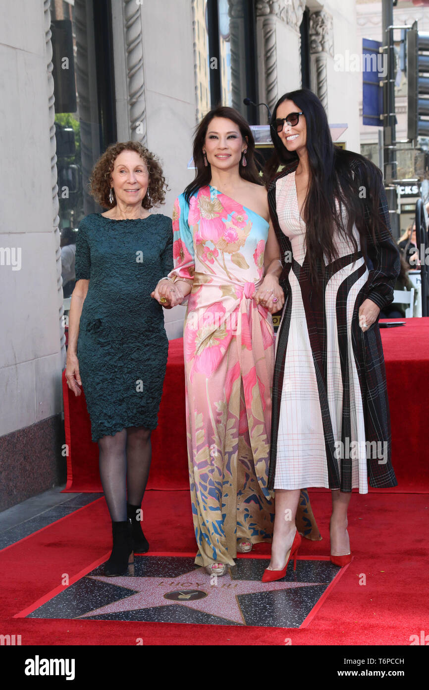 Lucy liu demi moore hi-res stock photography and images - Alamy