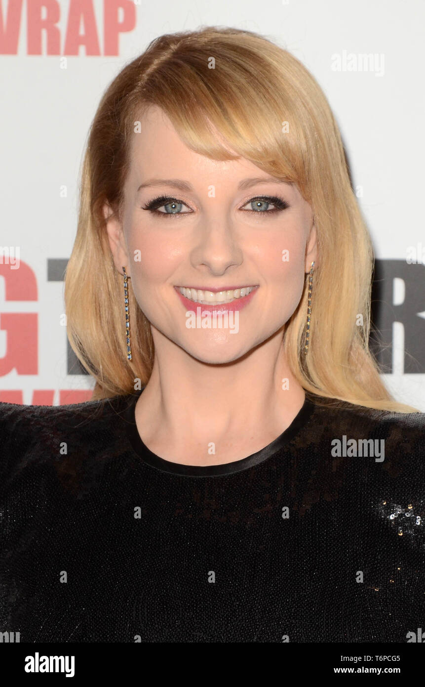Melissa rauch the big bang theory hi-res stock photography and images ...