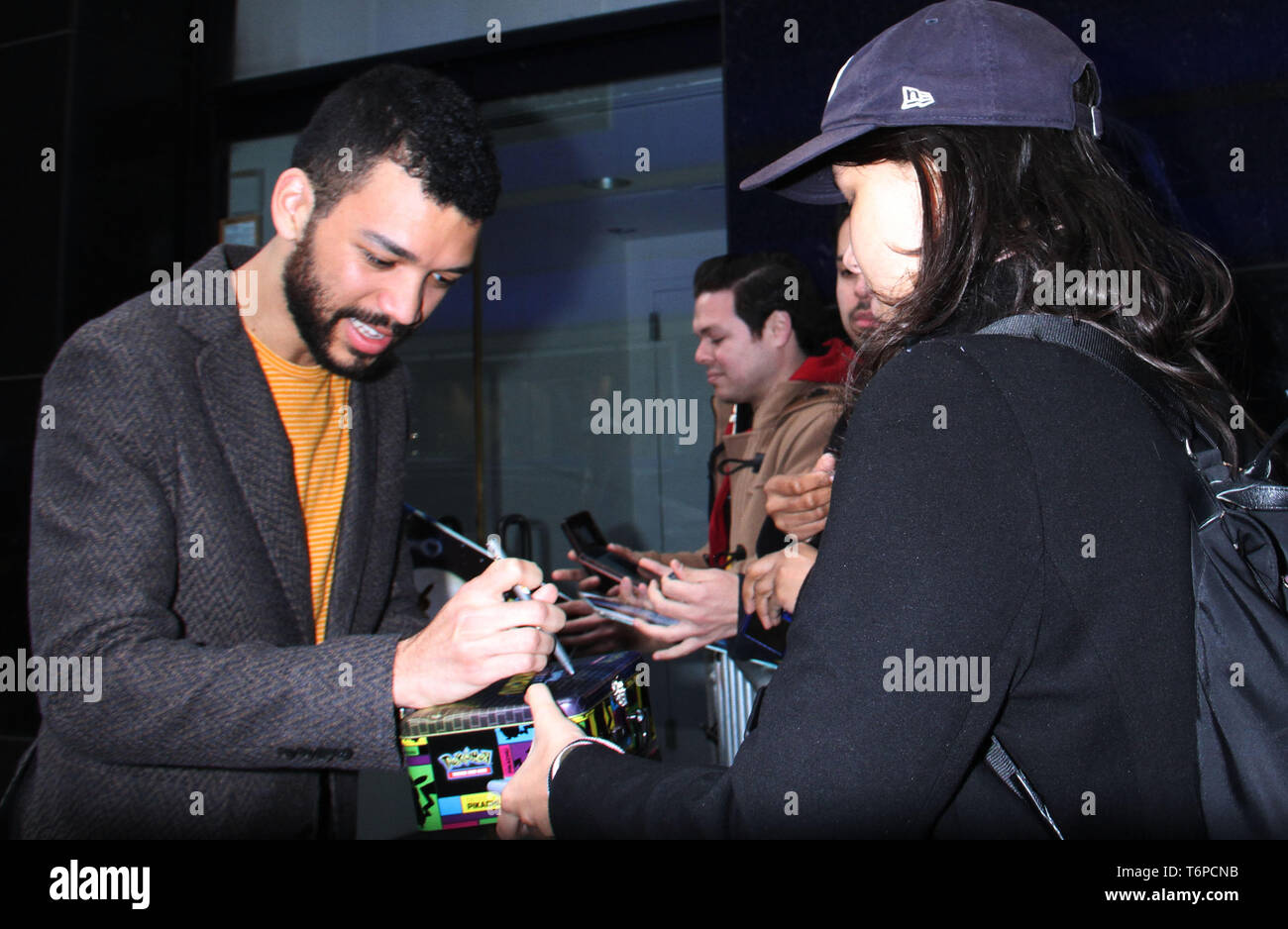 Detective pikachu 2019 hi-res stock photography and images - Alamy