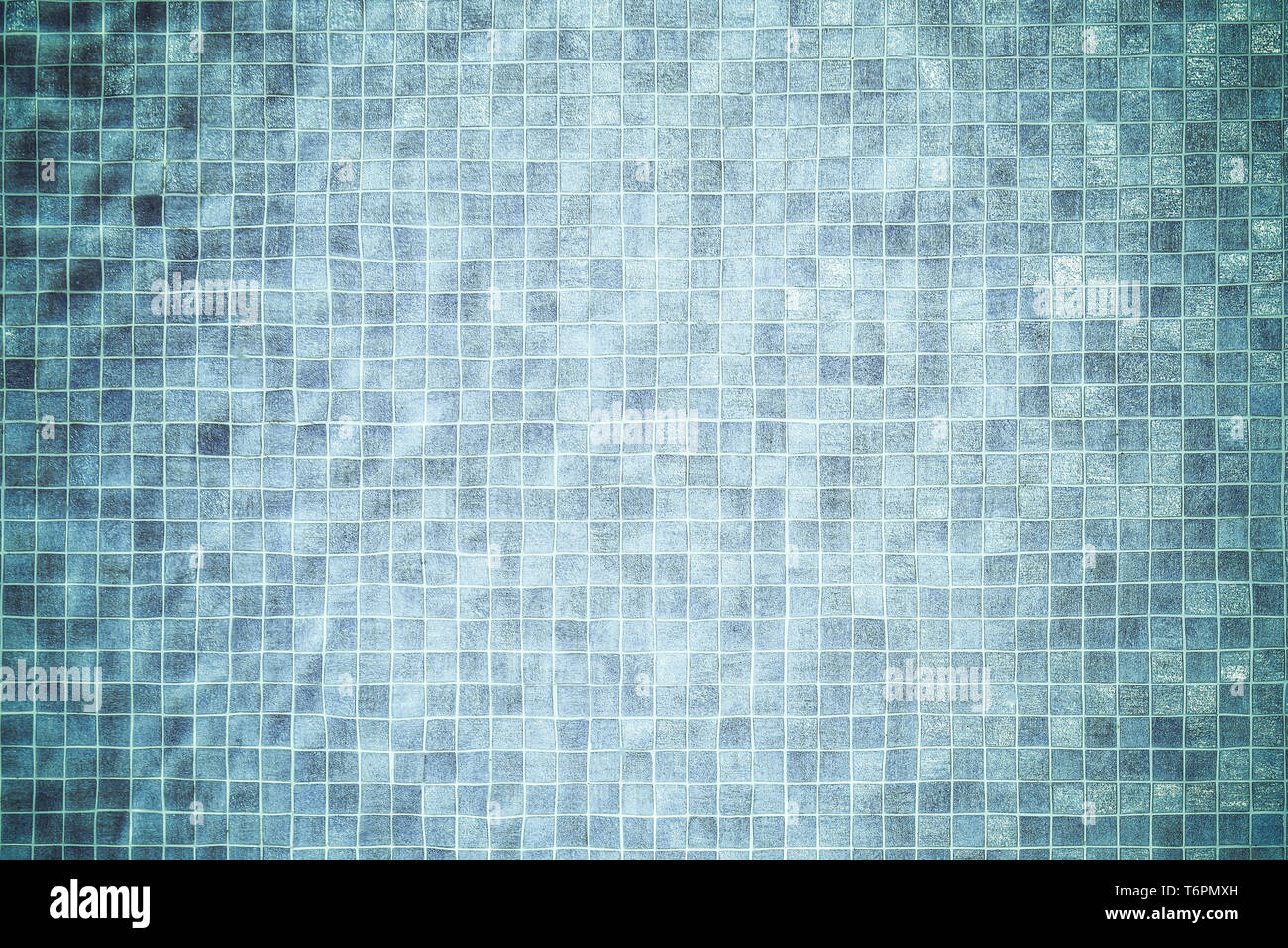 Vintage swimming pool hi-res stock photography and images - Alamy