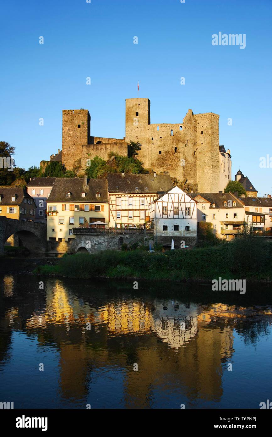 Hessen germany castle medieval hi-res stock photography and images - Alamy