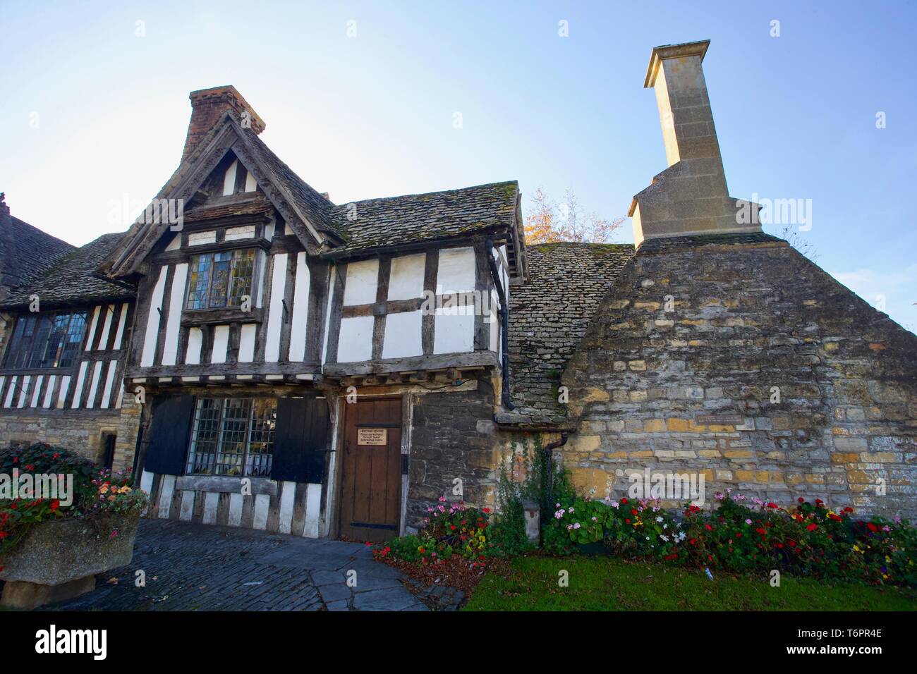 Evesham town centre hi-res stock photography and images - Alamy