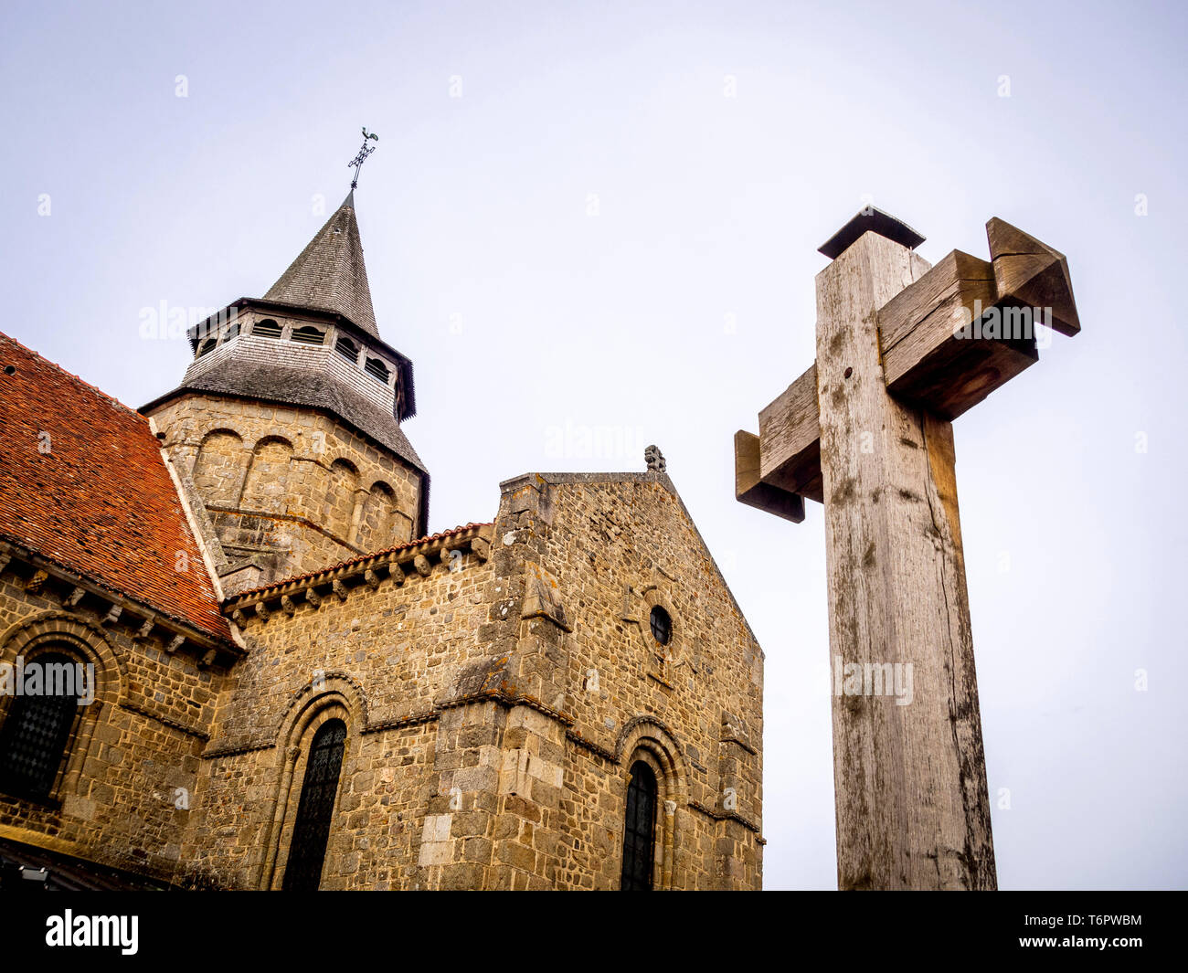 Romanesque church of Huriel, Allier, Auvergne-Rhone-Alpes, France Stock ...