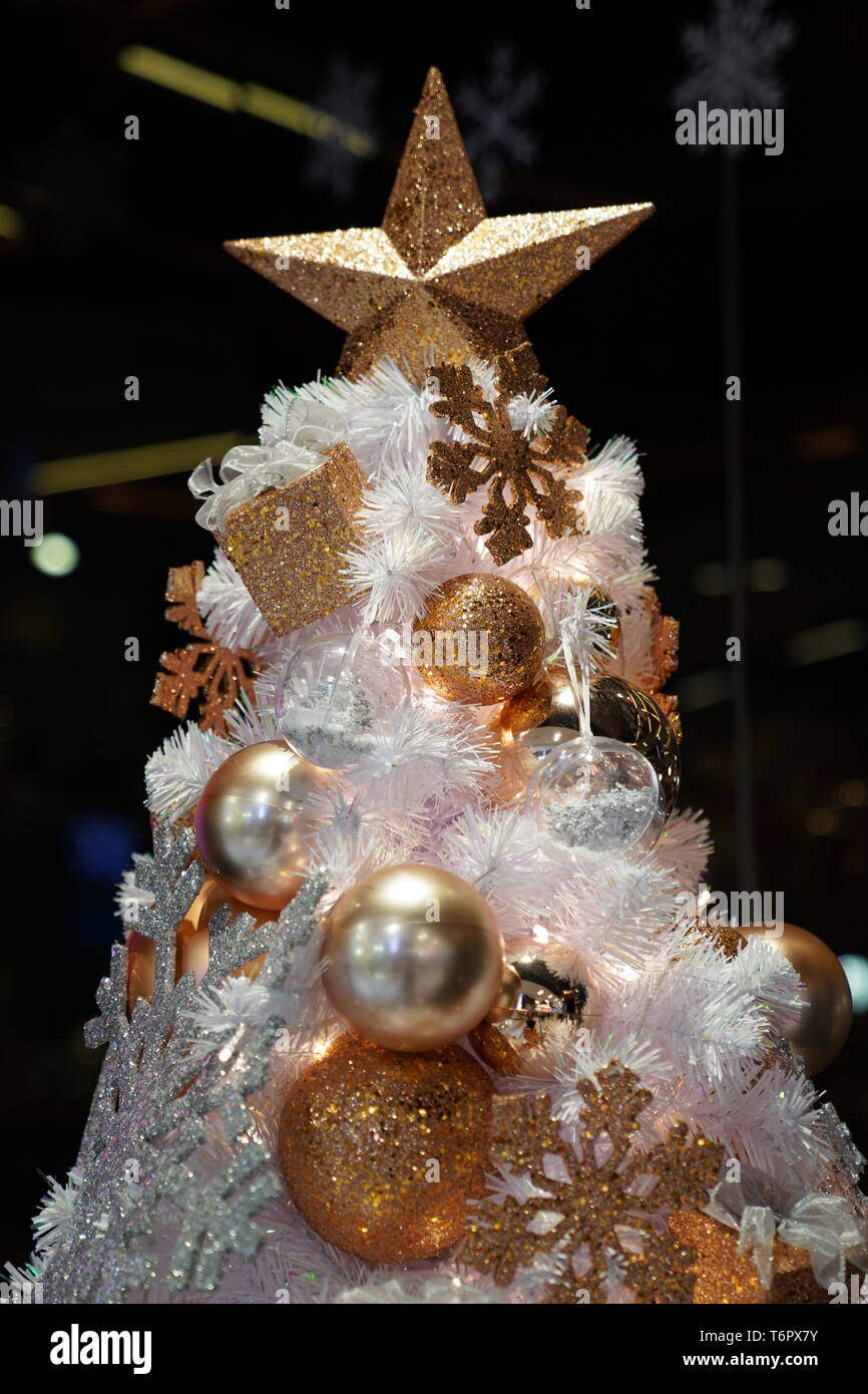 christmas gold theme decoration with bow and gift box Stock Photo - Alamy