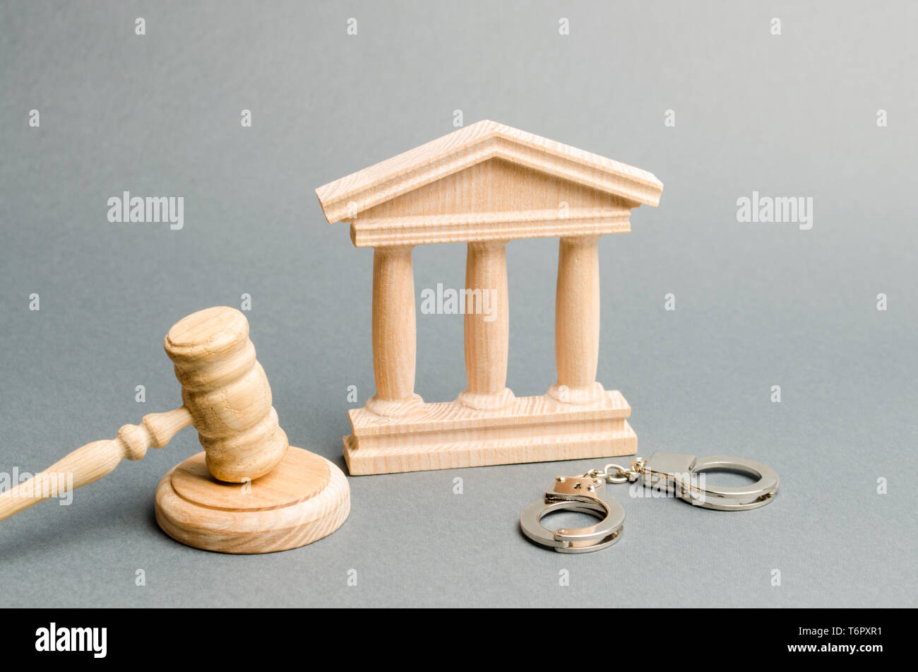 Verdicts of guilty hi-res stock photography and images - Alamy