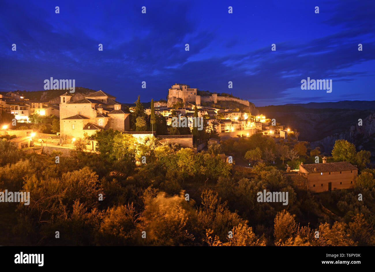 Castle alquezar huesca province spain hi-res stock photography and ...