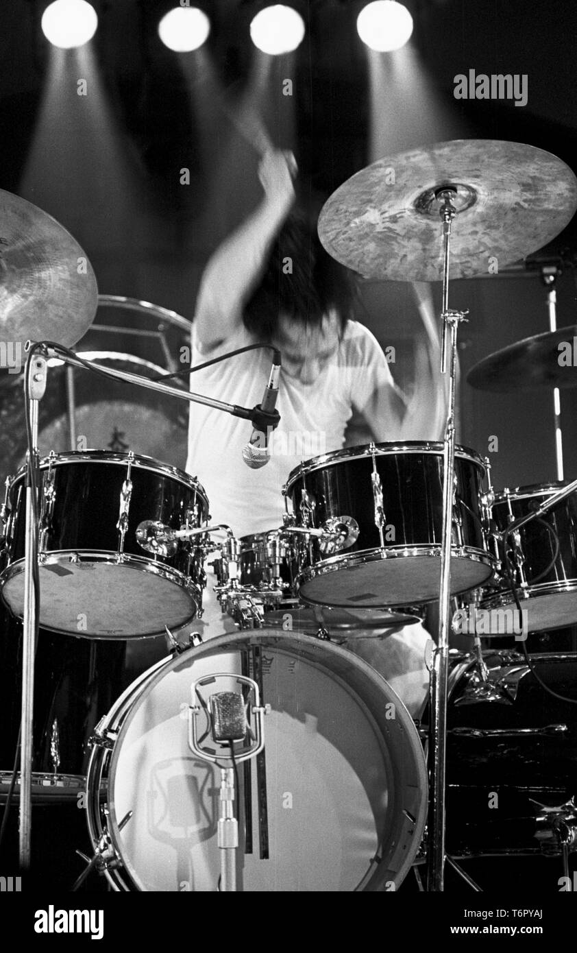 Keith moon 1973 hi-res stock photography and images - Alamy