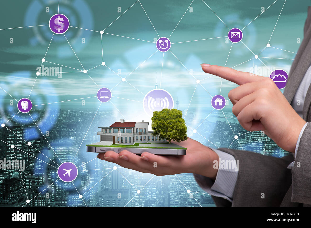 Smart city in innovation concept Stock Photo - Alamy
