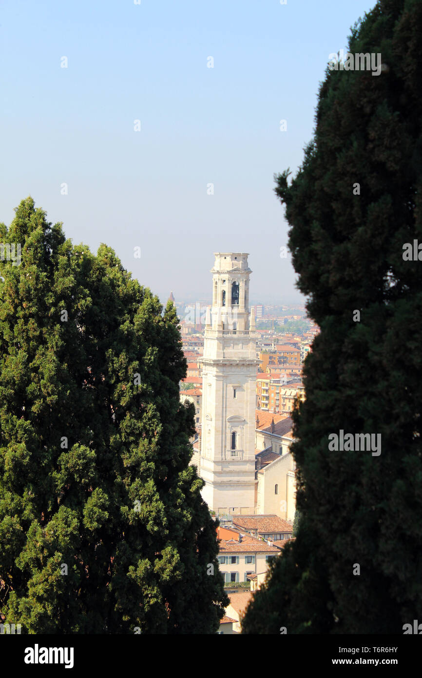 Spring verona hi-res stock photography and images - Alamy