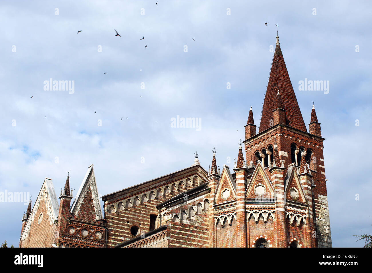 Religious italian building hi-res stock photography and images - Alamy