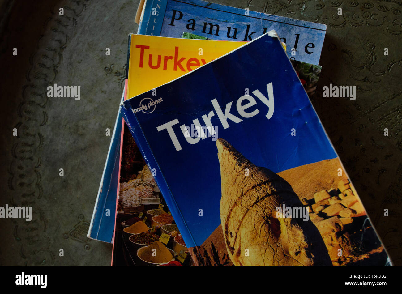 Guidebook tour hi-res stock photography and images - Alamy