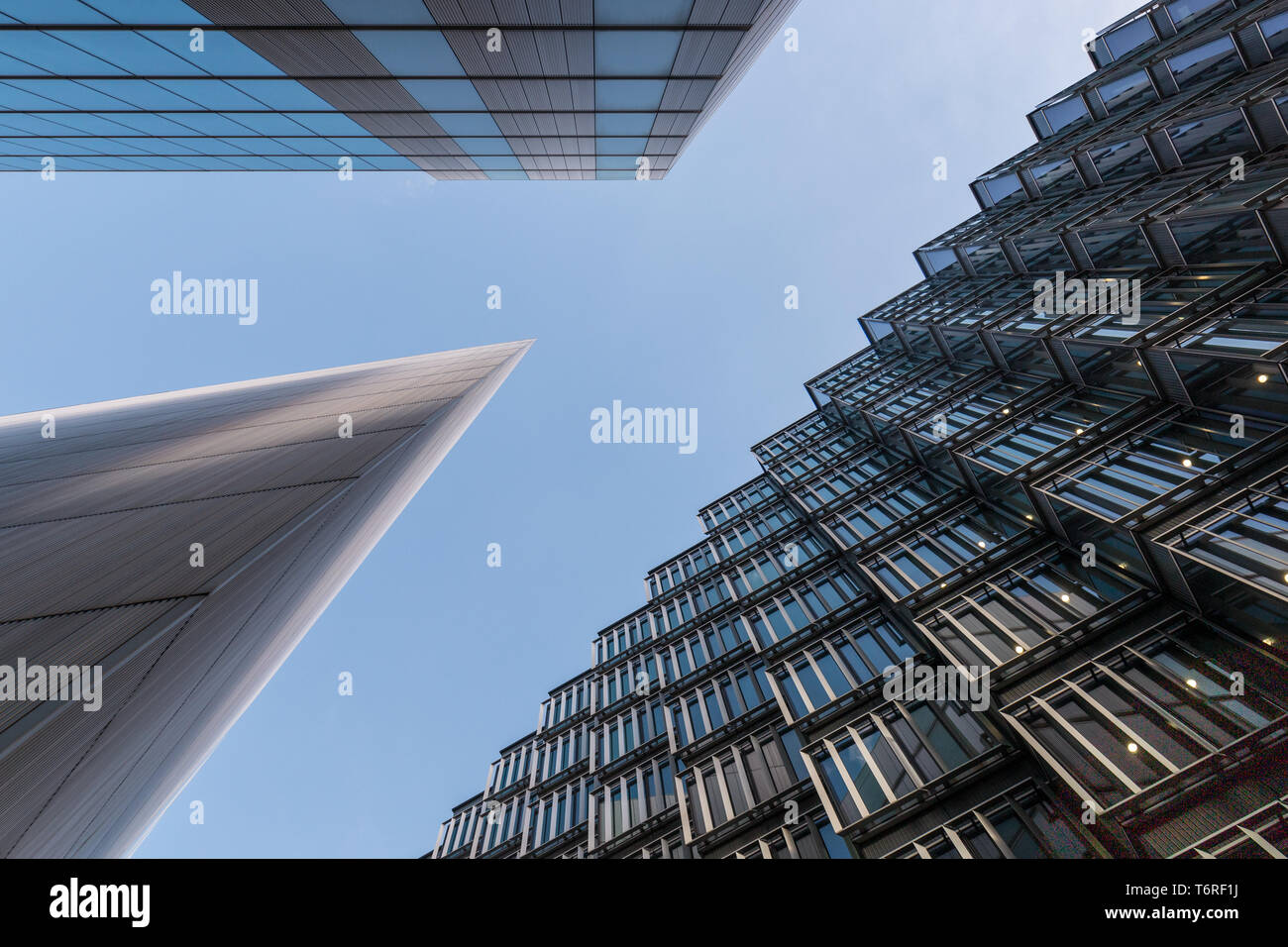Angular buildings hi-res stock photography and images - Alamy