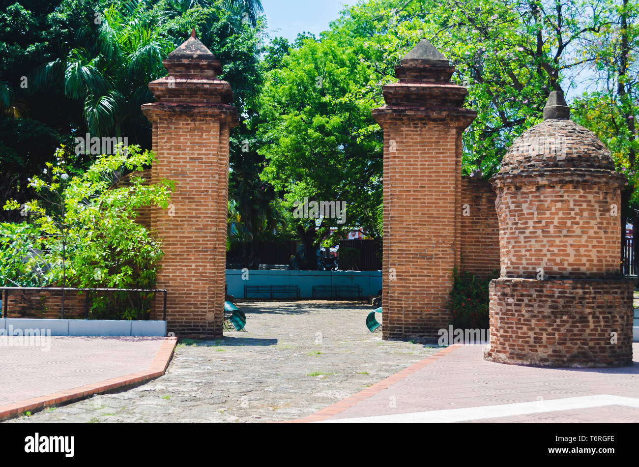 Spanish colonial structure hi-res stock photography and images - Alamy