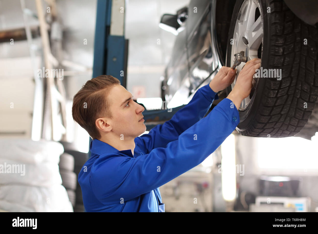 Changing mechanism hi-res stock photography and images - Alamy