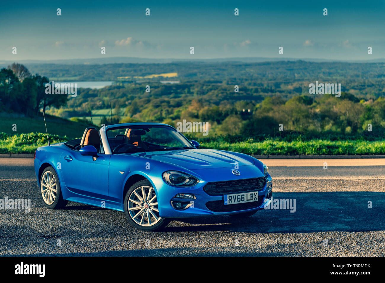 Fiat 124 Spider Stock Photo - Alamy