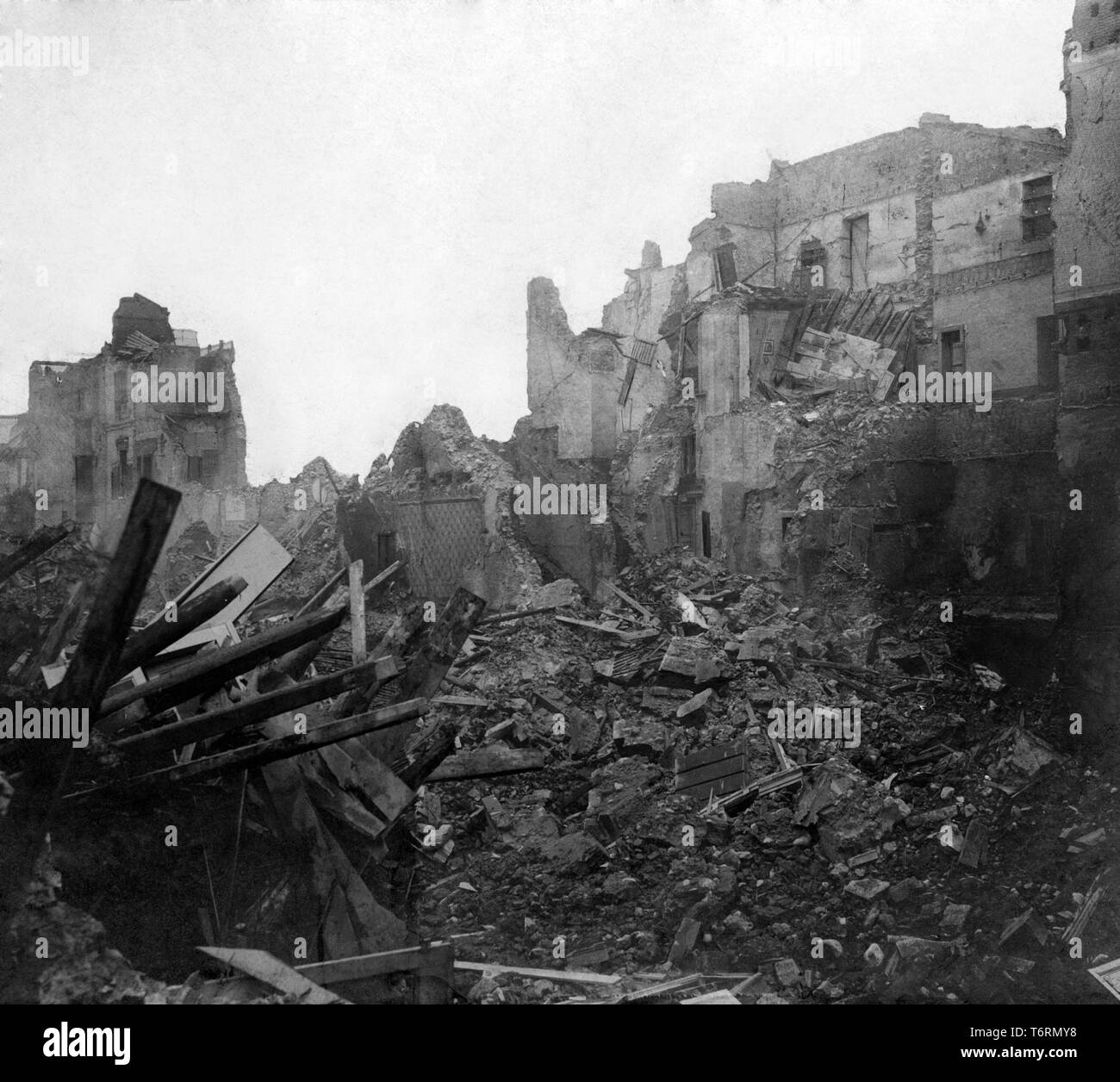 Earthquake 1908 italy messina hi-res stock photography and images - Alamy