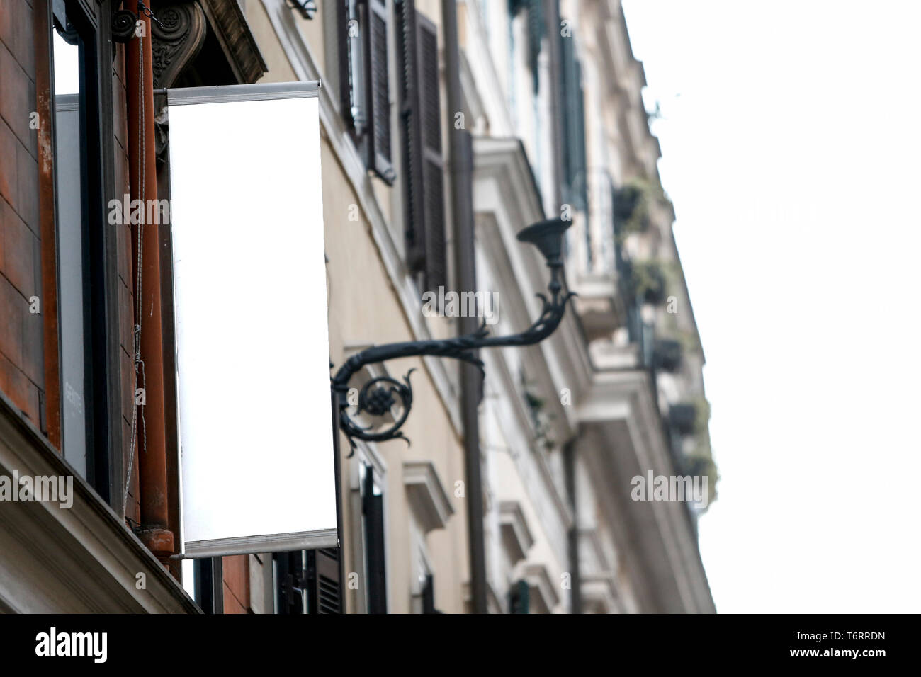 White vertical rectangular sign hi-res stock photography and images - Alamy