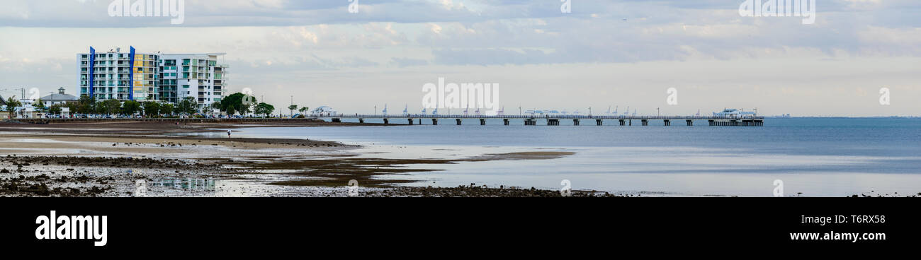 Redcliffe jetty hi-res stock photography and images - Alamy