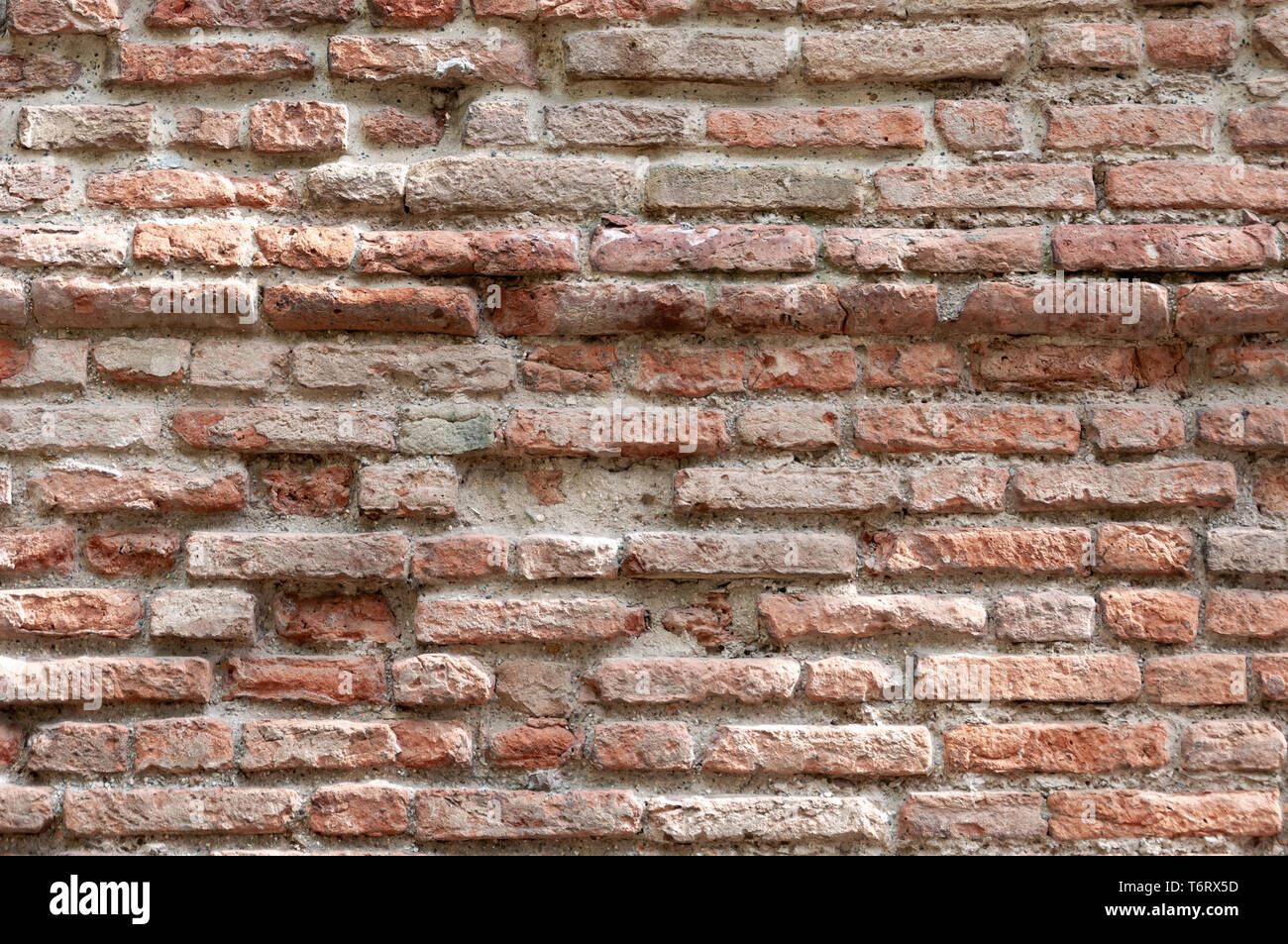 Typical ancient wall of Italian brick house Stock Photo - Alamy