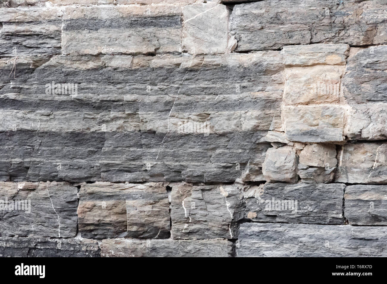 Typical ancient Italian house wall made of stones Stock Photo - Alamy