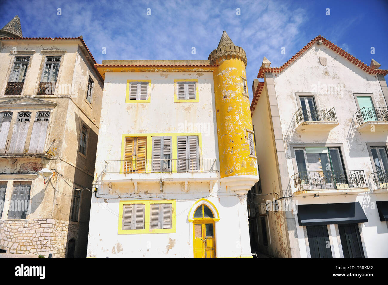 Houses of nazare High Resolution Stock Photography and Images - Alamy