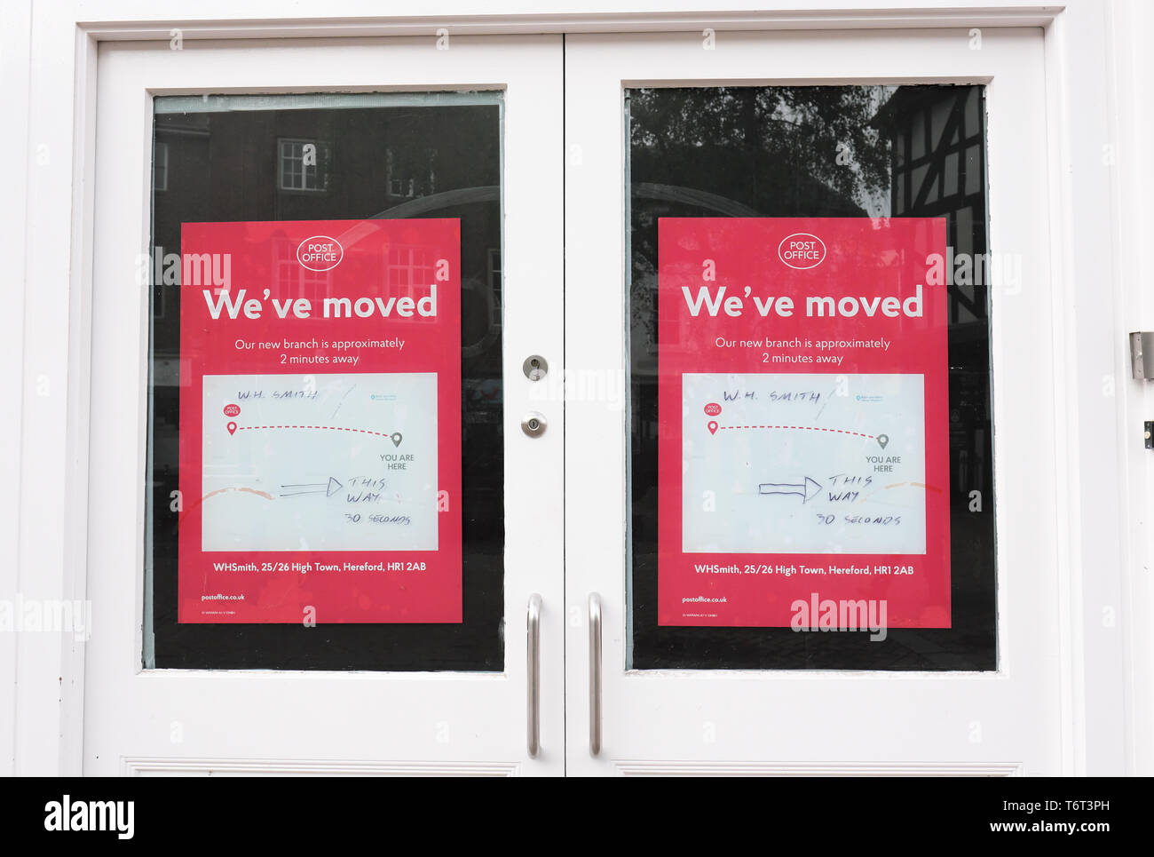 Post office england inside hi-res stock photography and images - Alamy