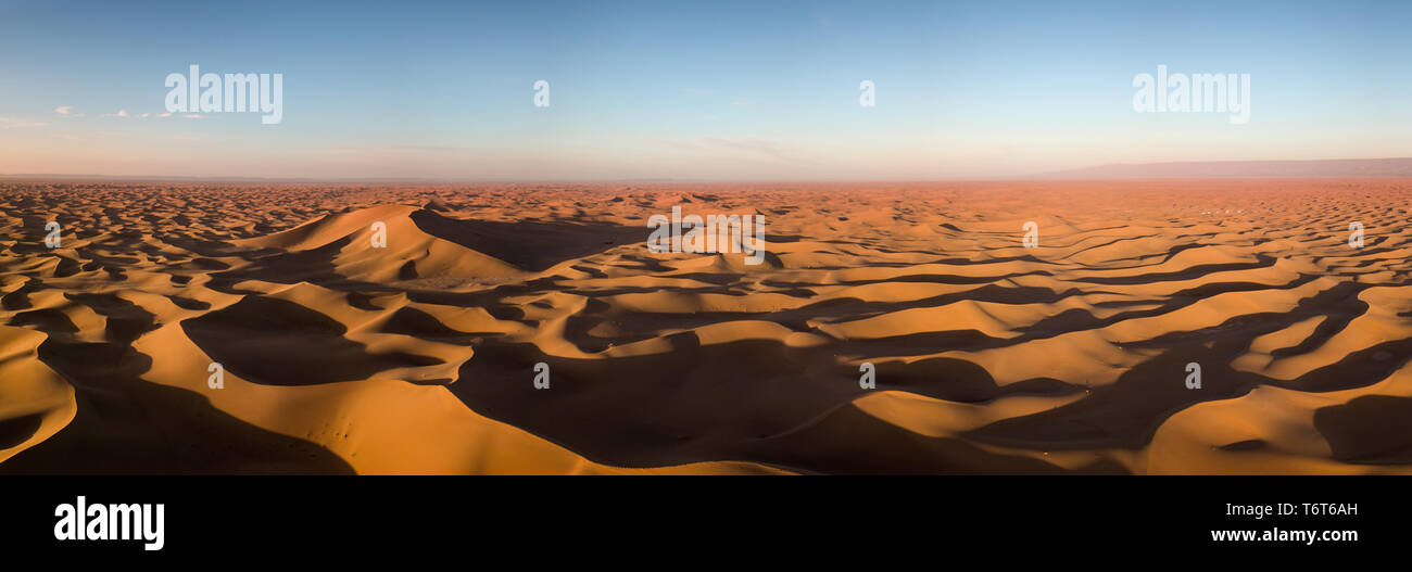 Aerial panorama in Sahara desert at sunrise Stock Photo - Alamy