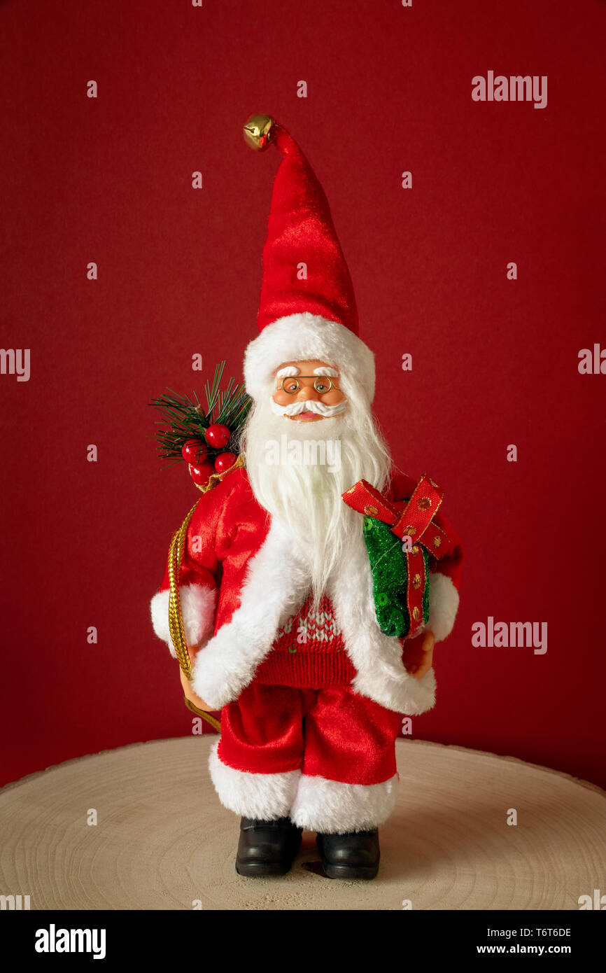Traditional santa figure hi-res stock photography and images - Alamy