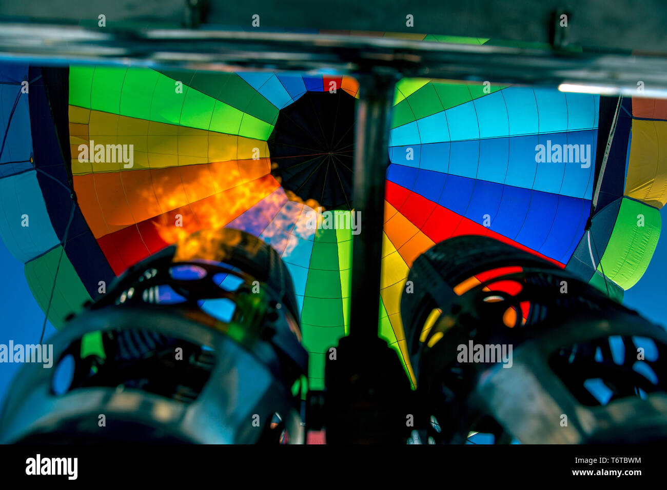 Ballooning heating with gas burner hi-res stock photography and images ...