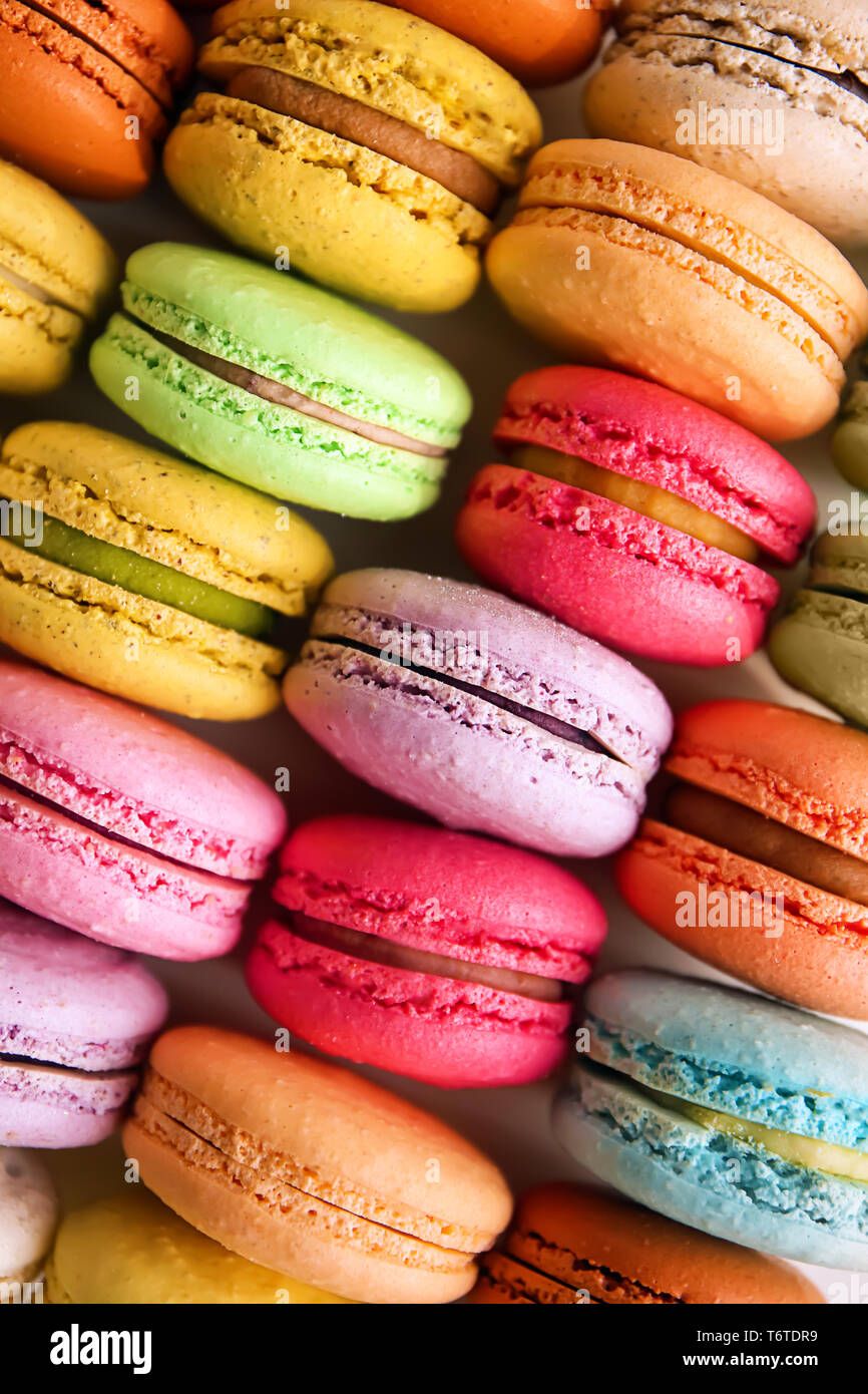 Macarons top view hi-res stock photography and images - Alamy