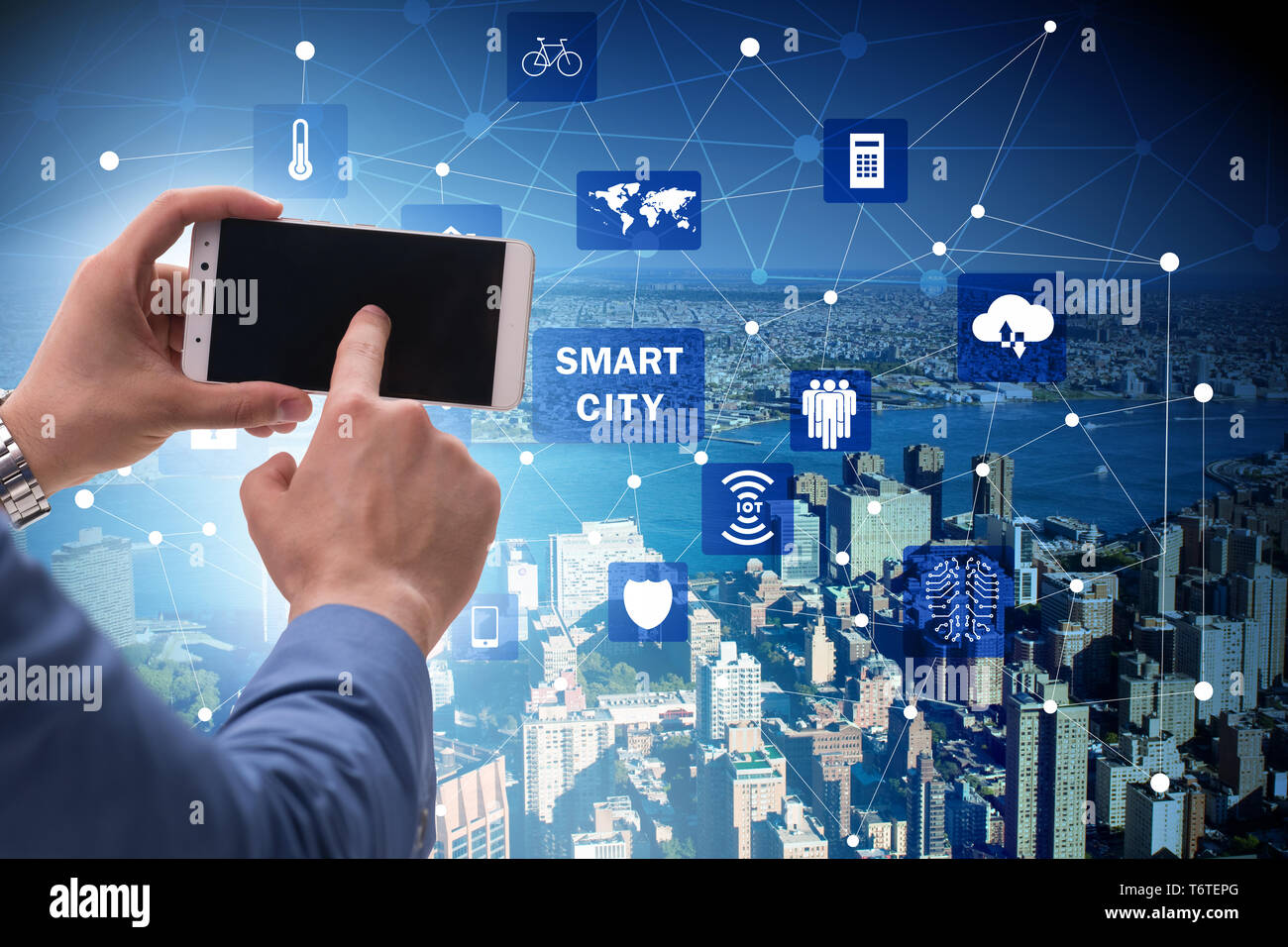 Smart city in innovation concept Stock Photo - Alamy