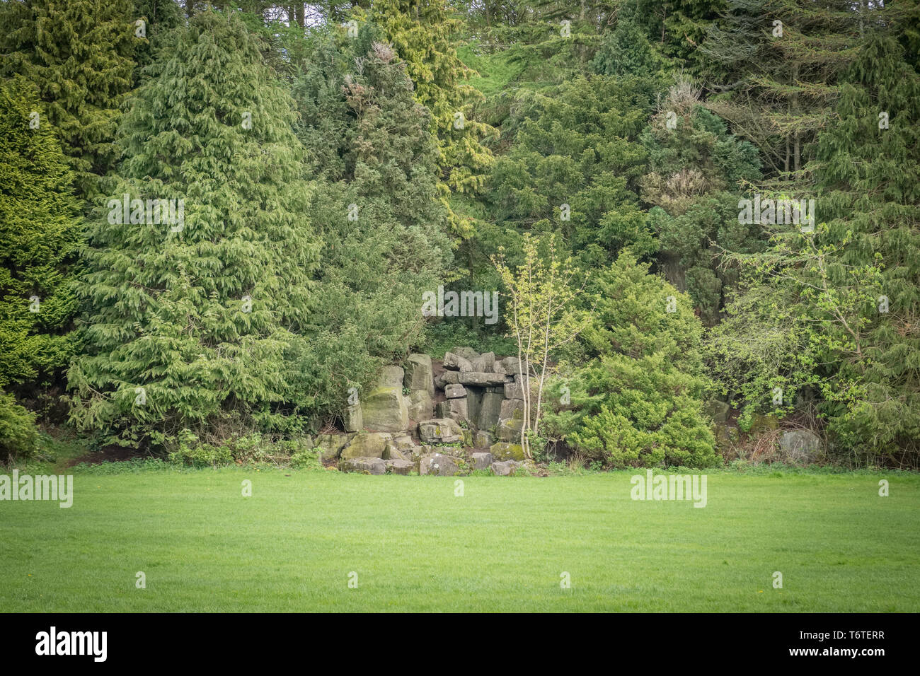 Eglinton country park hi-res stock photography and images - Alamy