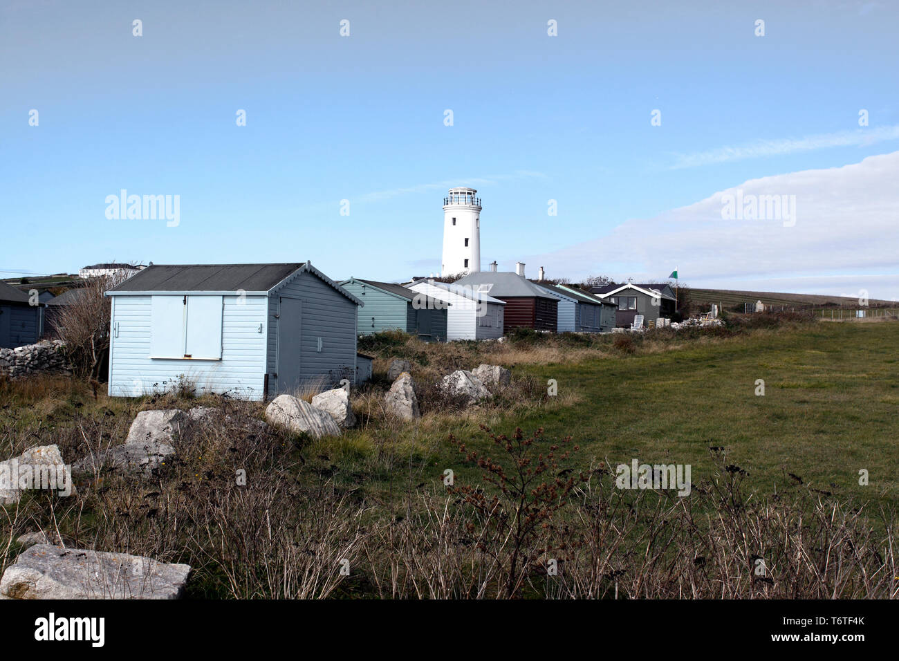 BEACH HUTS ON PORTLAND BILL DORSET UK Stock Photo - Alamy