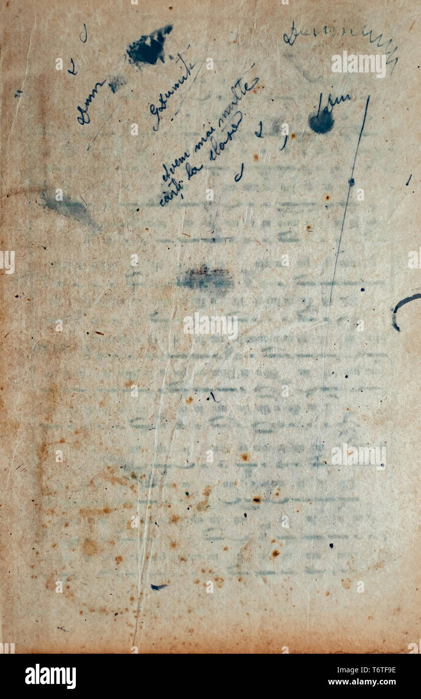 Water stained white paper blank hi-res stock photography and images - Alamy