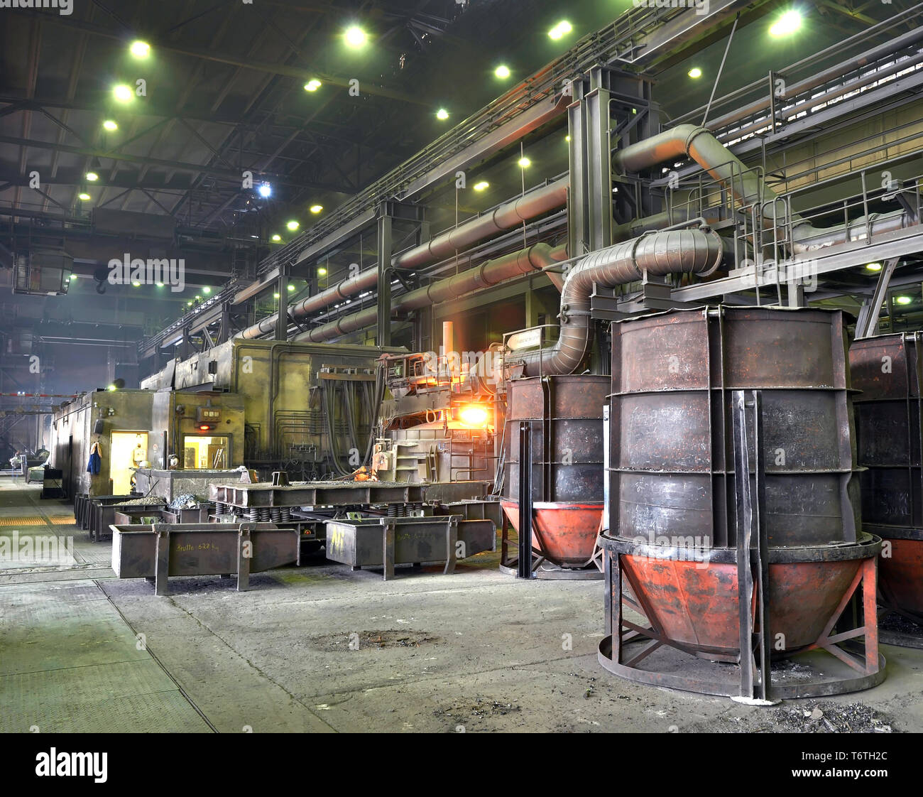 Production of metal components in a foundry - Equipment and ...