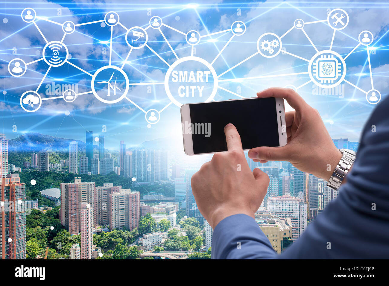Smart city in innovation concept Stock Photo - Alamy