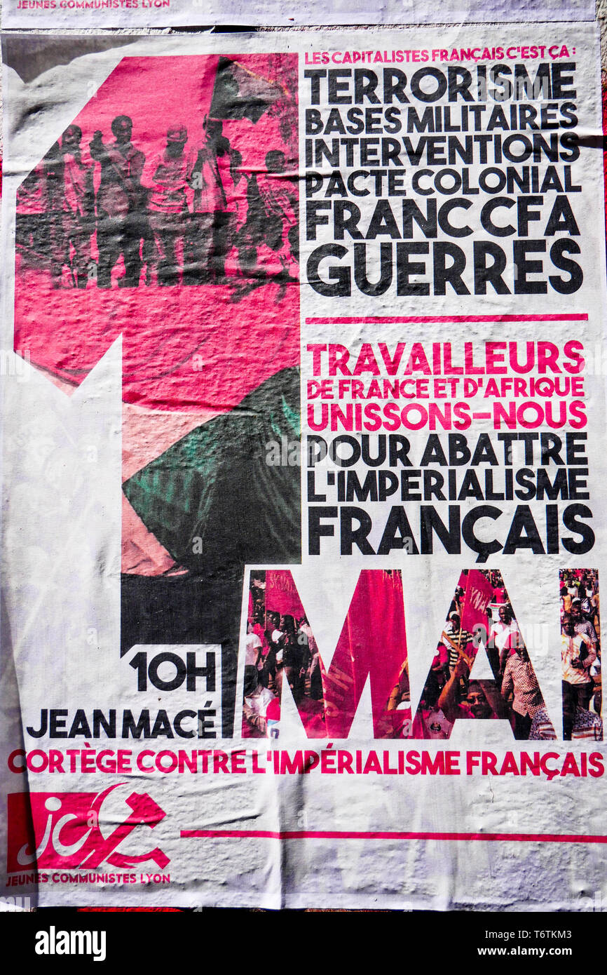 Left wing political posters hi-res stock photography and images - Alamy