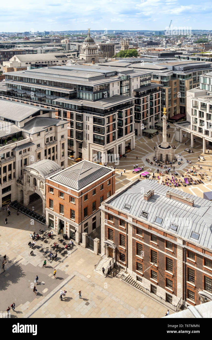 London stock exchange hi-res stock photography and images - Alamy
