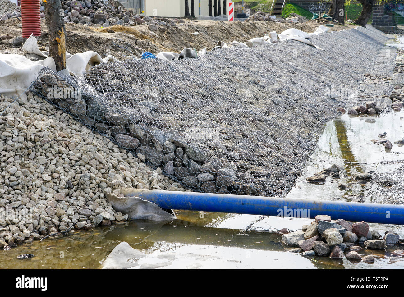 Embankment strengthening works hi-res stock photography and images - Alamy