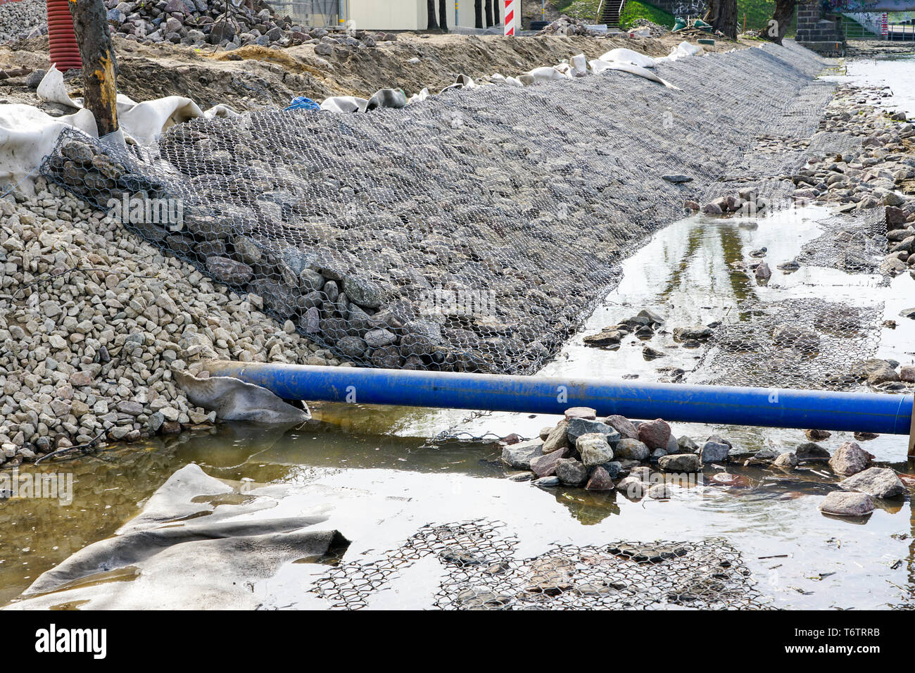 Embankment reinforcement hi-res stock photography and images - Alamy