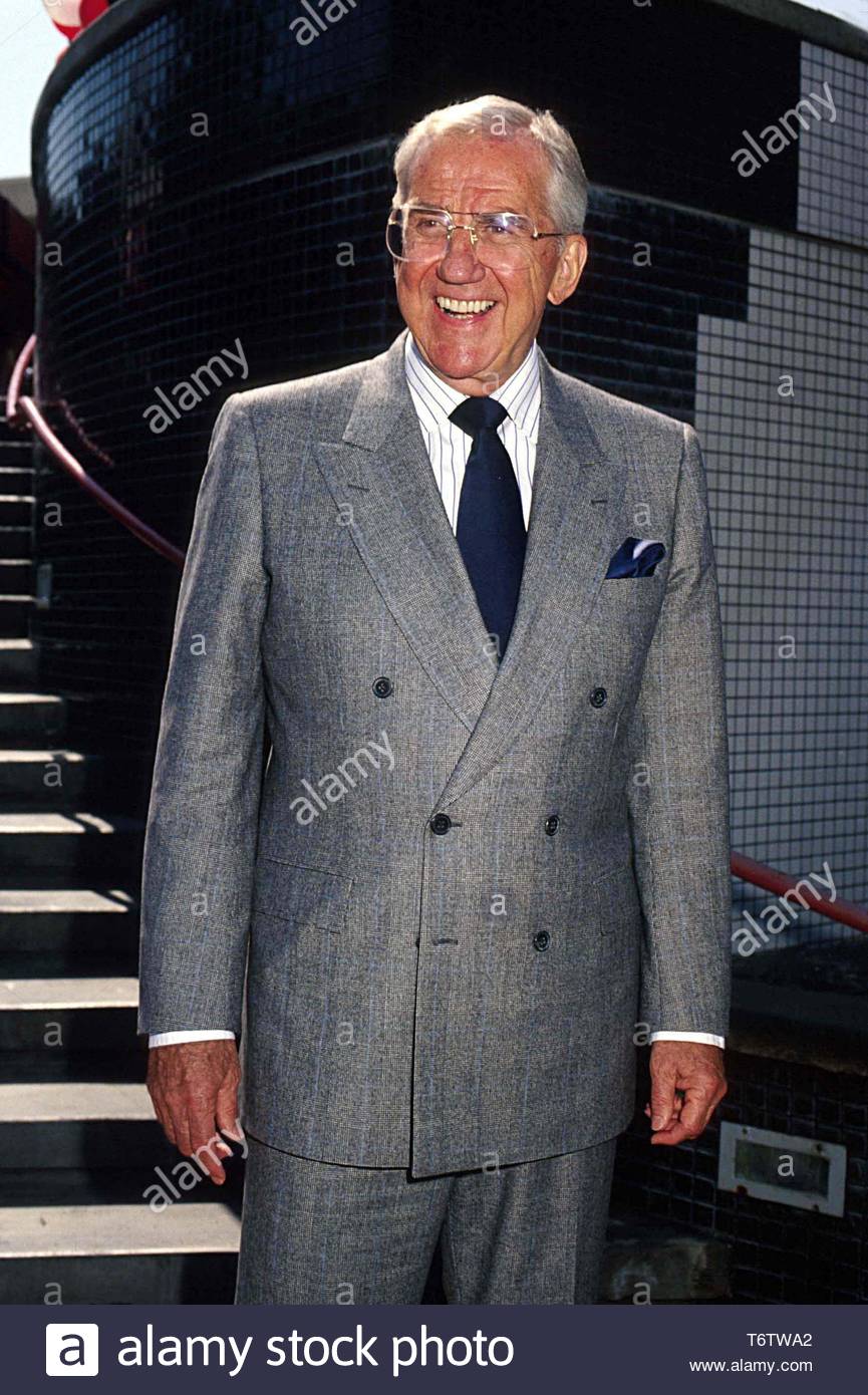 Ed Mcmahon Stock Photos & Ed Mcmahon Stock Images - Alamy